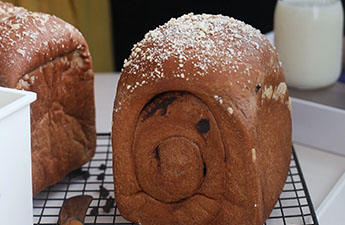 Baking Recipe Tutorials: Explore Top Baking Tool Brands